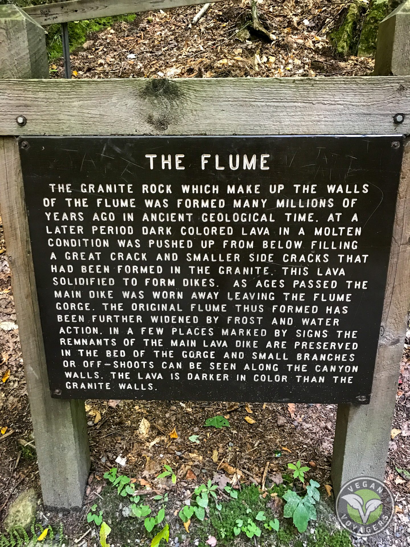 flume-gorge-sign - Vegan Voyagers